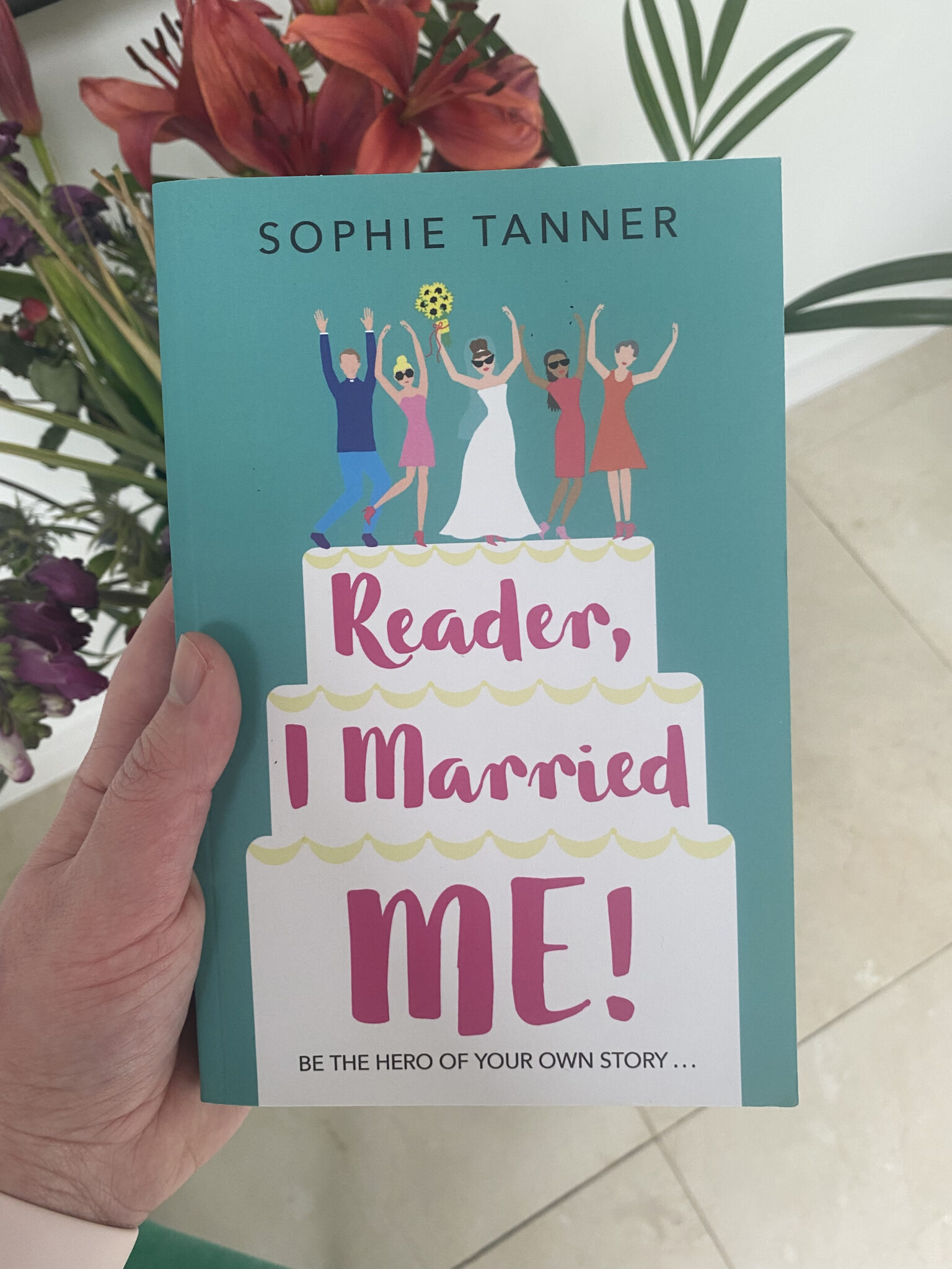 Feb ’22 Zoella Book Club: Reviewing Reader, I Married Me by Sophie ...