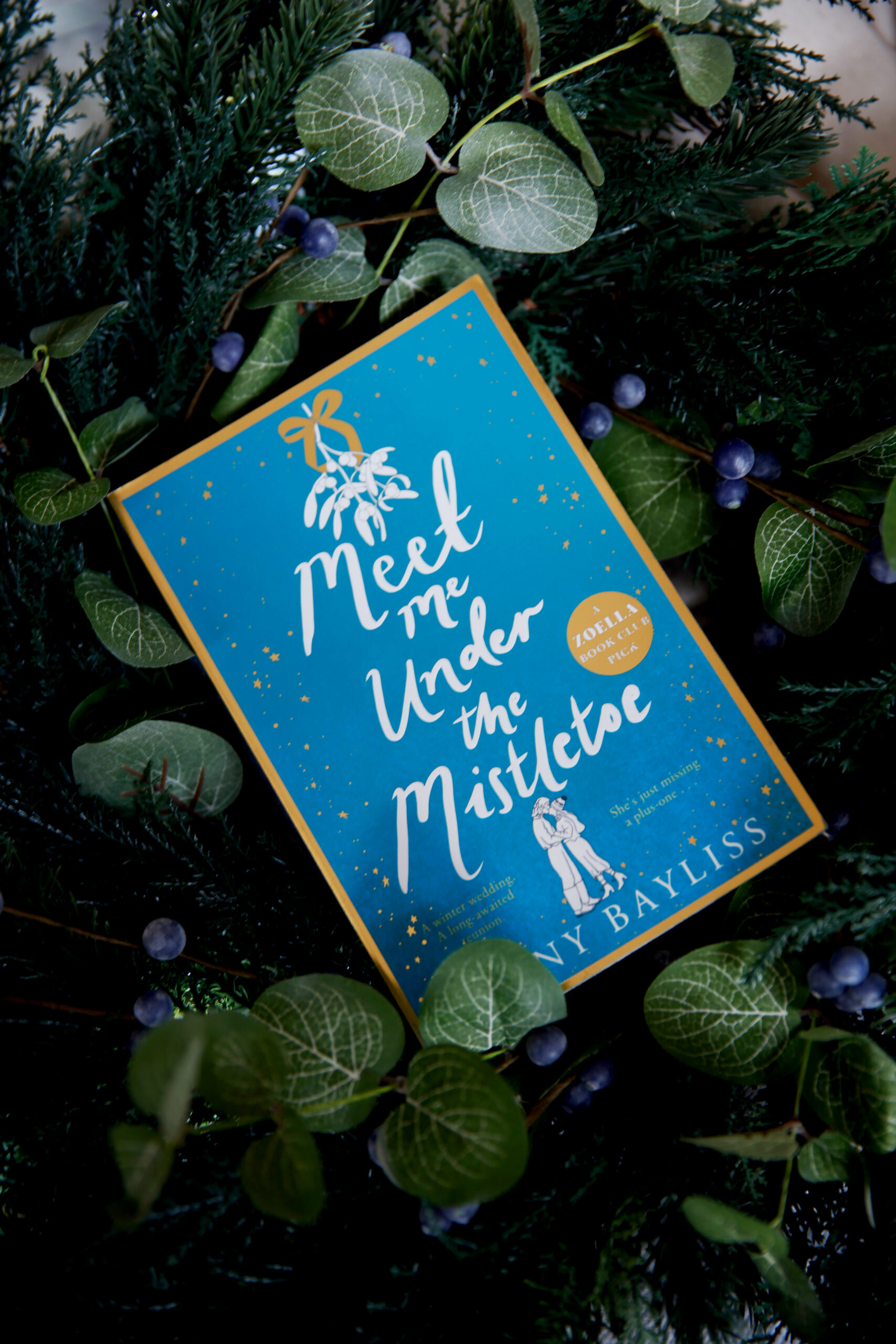 Zoella Book Club: Reviewing Meet Me Under the Mistletoe by Jenny ...